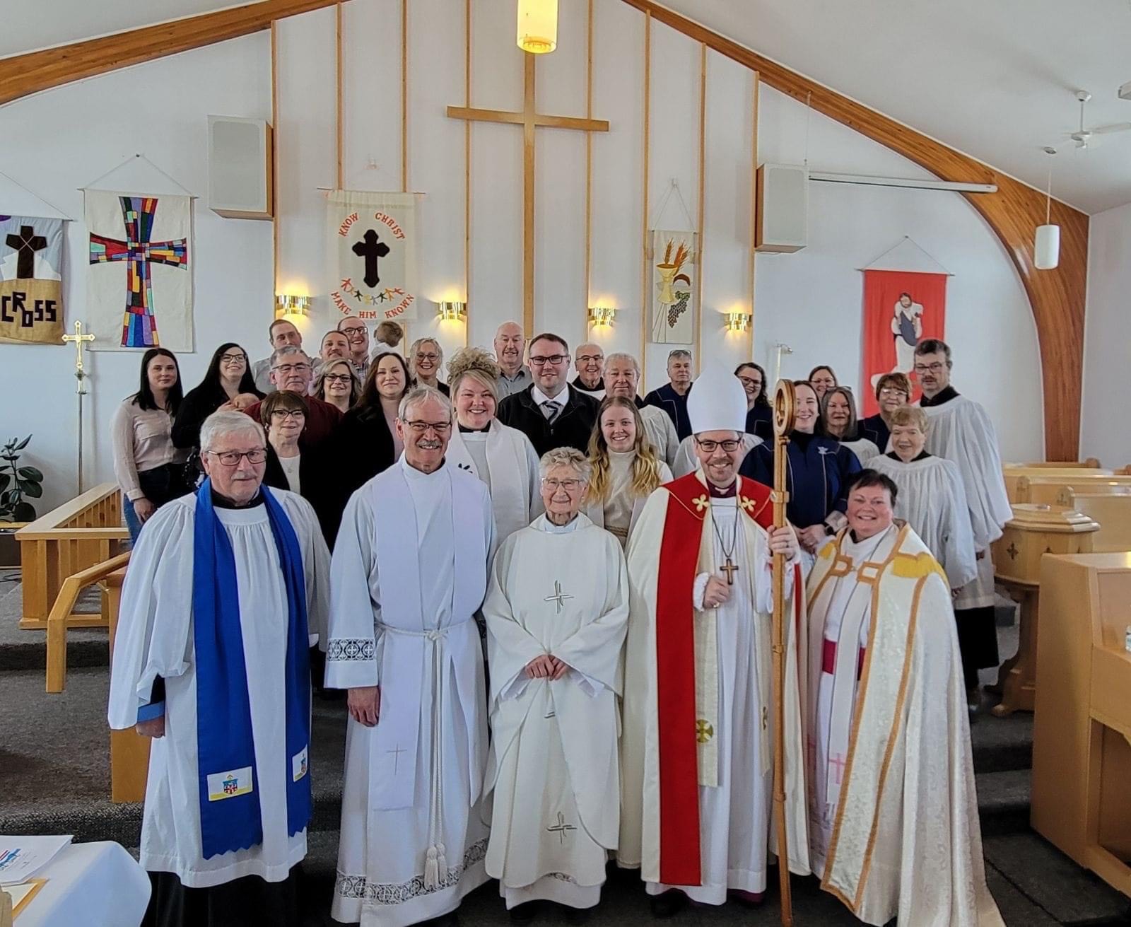 The Rev’d Rowena Payne Ordained to the Priesthood - Anglican Life